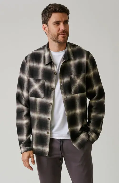 LEISURE LAB Coyote Flannel Button Up