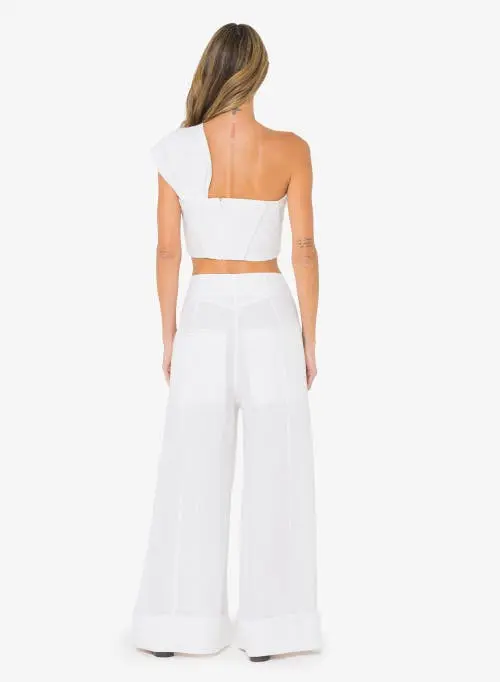JBQ Asymmetric Linen Crop Top