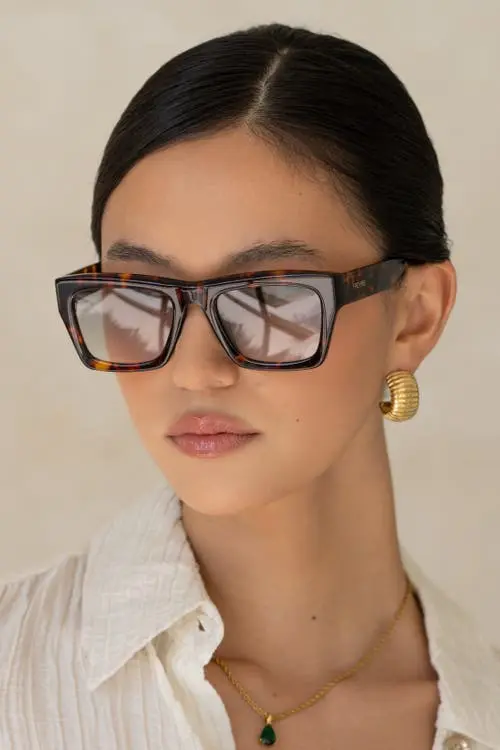 FREYRS EYEWEAR Nico Square Sunglasses