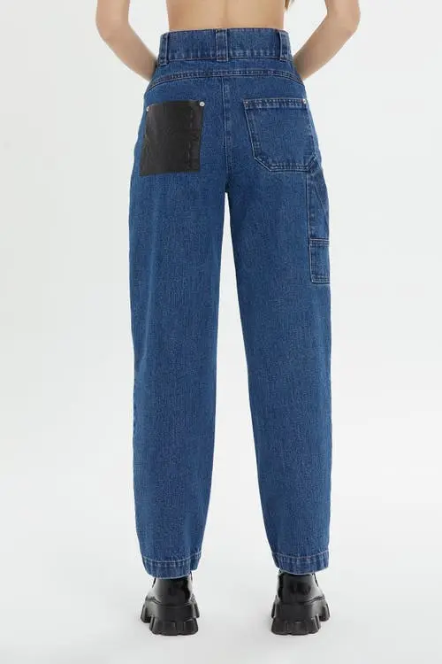 GIZIA High-waist Carrot-leg Jeans With Pocket Detail
