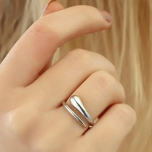SPERO LONDON Signature Sterling Snake Stacking Ring - Silver