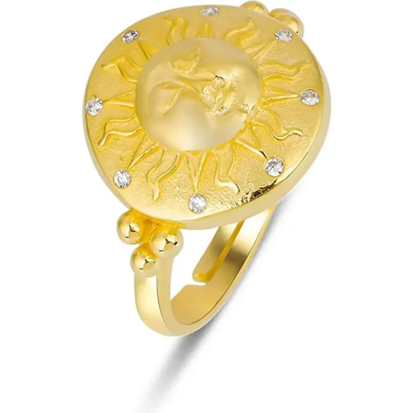 SPERO LONDON Sun Face Embossed Sterling Silver Ring - Gold