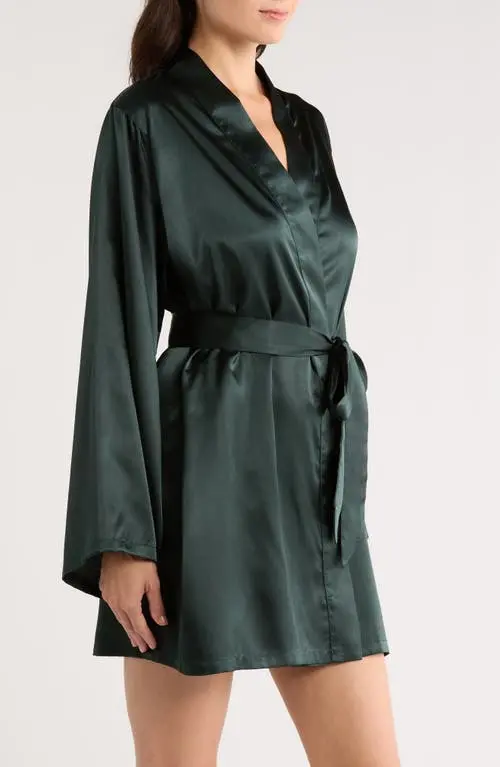 KILO BRAVA Satin Robe