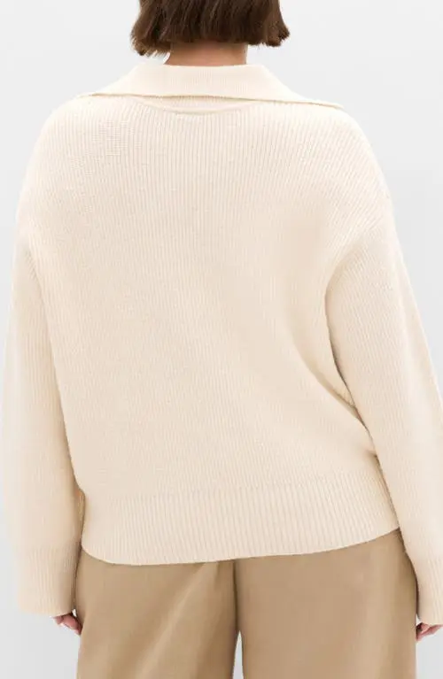 City Chic Ribbed Spread Collar Sweater - Cream
