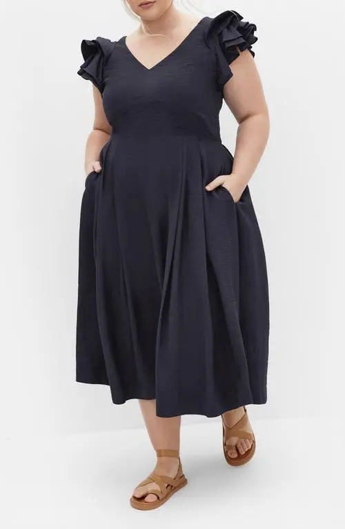 City Chic Ila Flutter Sleeve Midi Dress