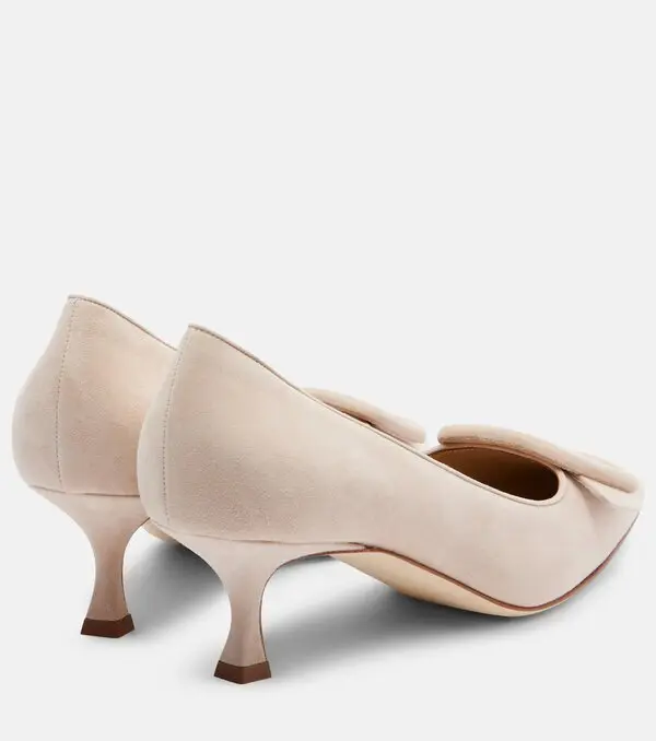 Manolo Blahnik Maysale 50 Suede Pumps - Beige