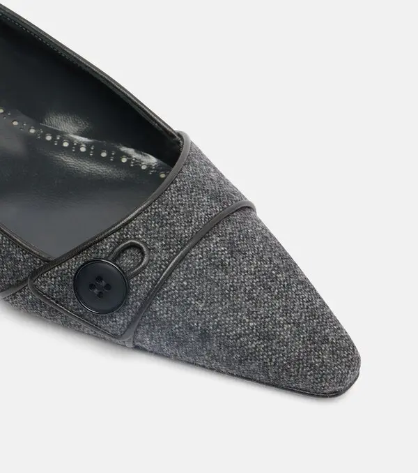 Manolo Blahnik Lulamae Ballet Flats - Grey