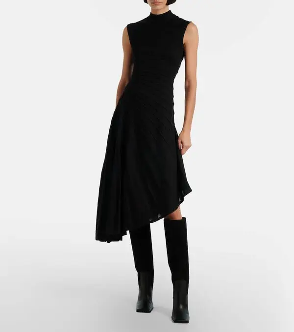 Alaïa 90 Leather And Suede Knee-high Boots - Black
