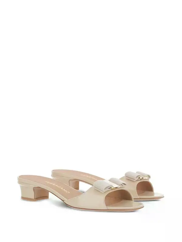 FERRAGAMO 30mm Vara Bow Sandals