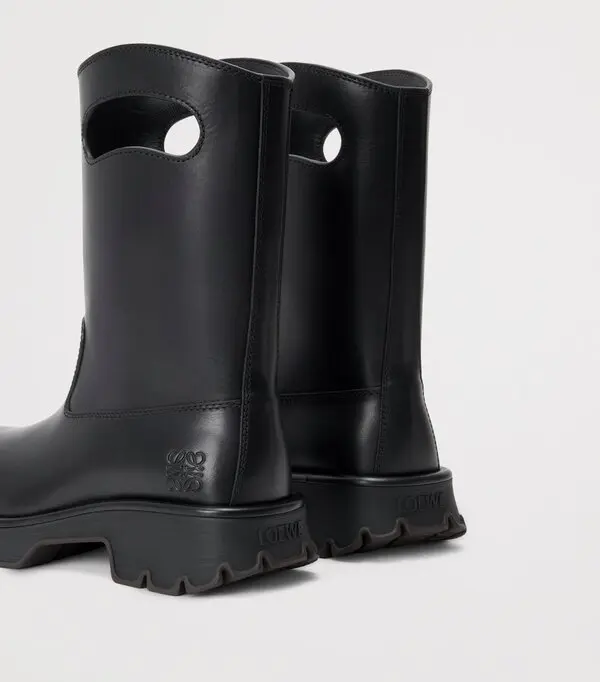 Loewe Calfskin Bobby Handle Boots - Black