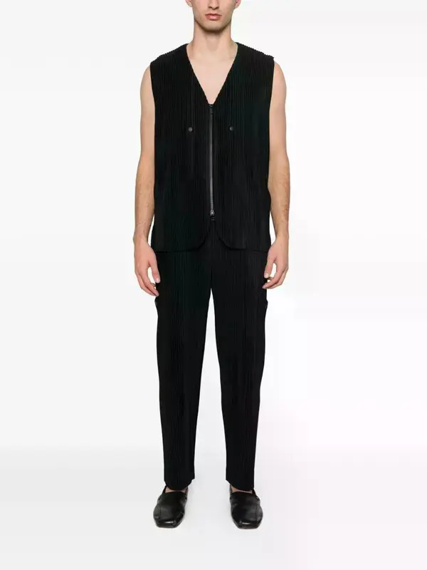 Issey Miyake Pleated Straight-leg Trousers
