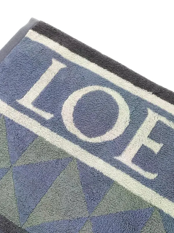 Loewe 90x185 Triangle Graphic Towel
