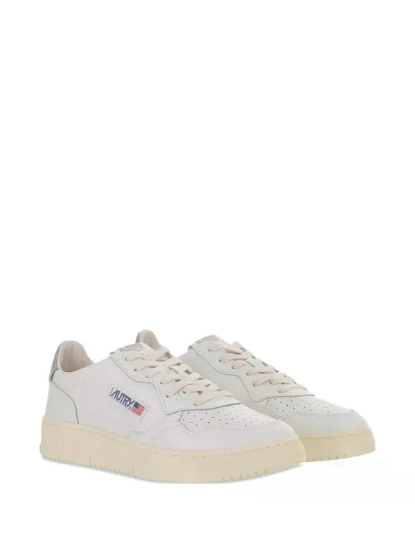 AUTRY Medalist Perforated Sneakers