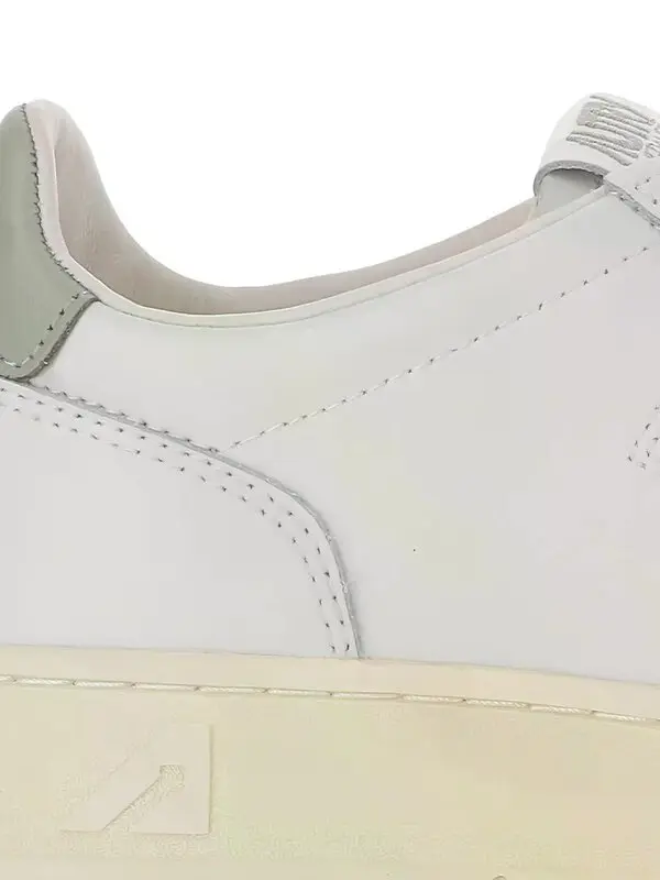 AUTRY Medalist Perforated Sneakers