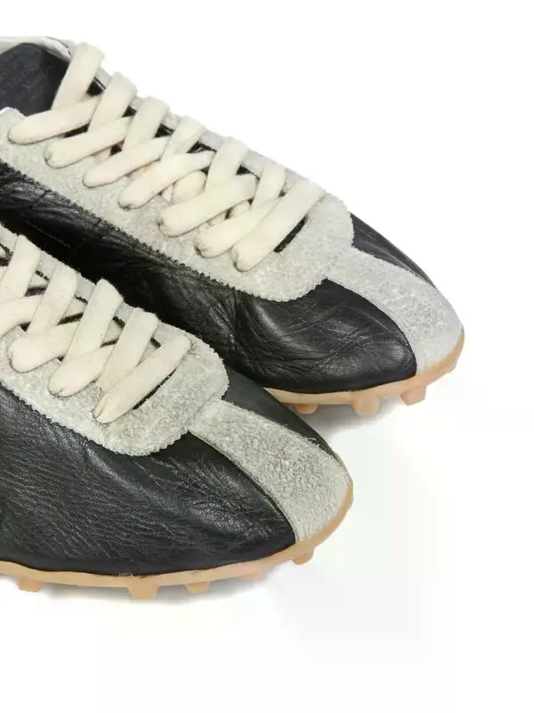 MAISON MARGIELA Low-top Sneakers - Black