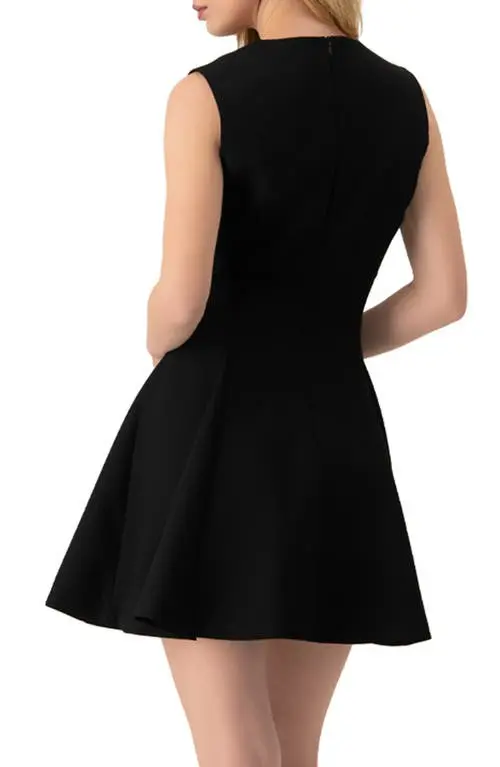 IVONNE Sleeveless Six-button Mini Dress