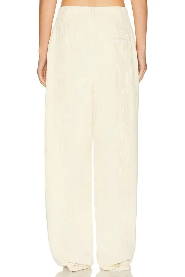 HELSA The Baggy Trouser In Corduroy - Cream
