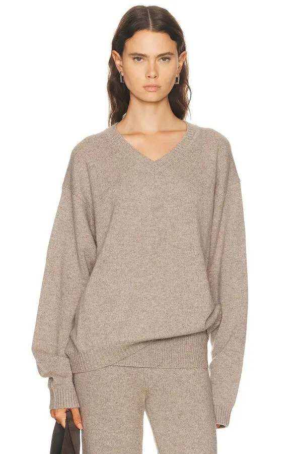 SKIMS Cashmere V Neck Pullover Sweater