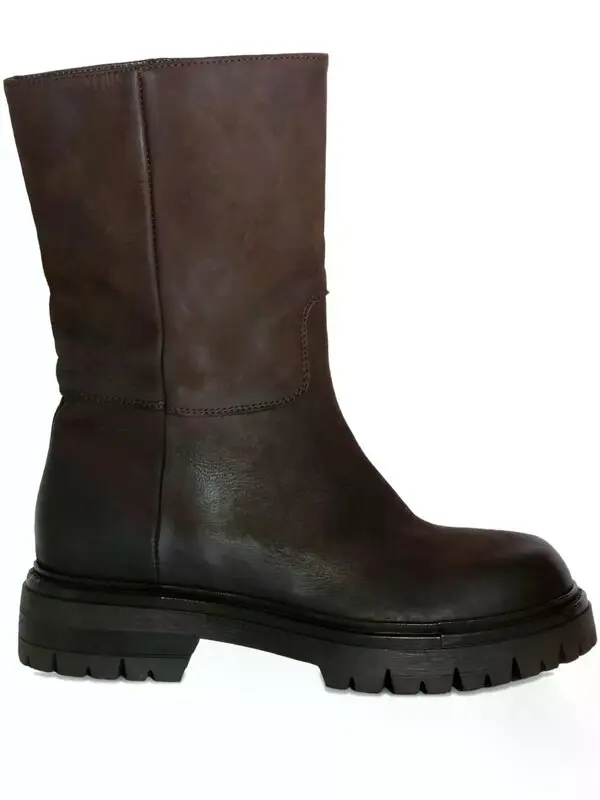 CHUCKIES Lug-sole Boot