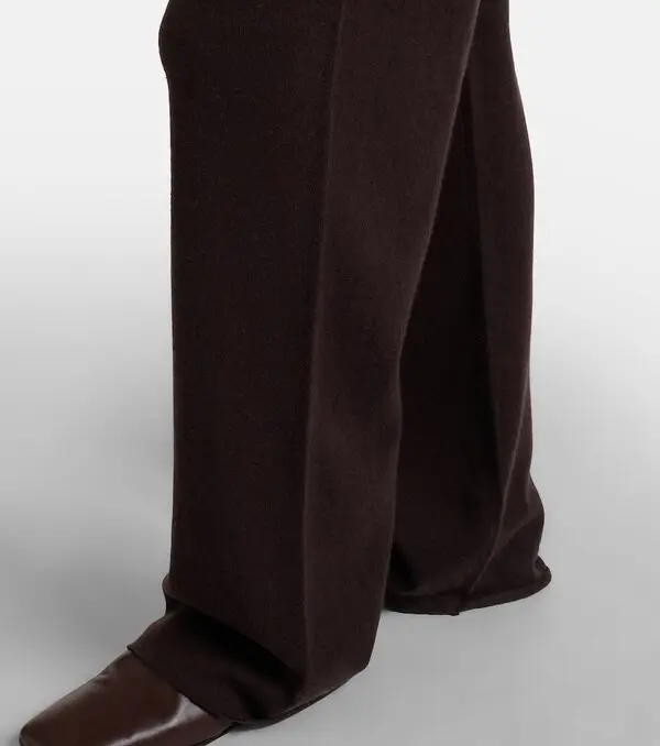 Extreme Cashmere Run Cashmere-blend Sweatpants - Brown