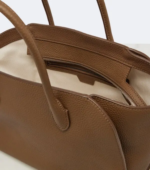 THE ROW Marlo 12 Leather Tote Bag - Brown