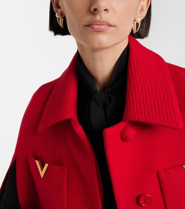 Valentino Garavani Je Les V Embellished Earrings - Gold