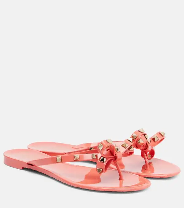 Valentino Garavani Rockstud Thong Sandals - Pink