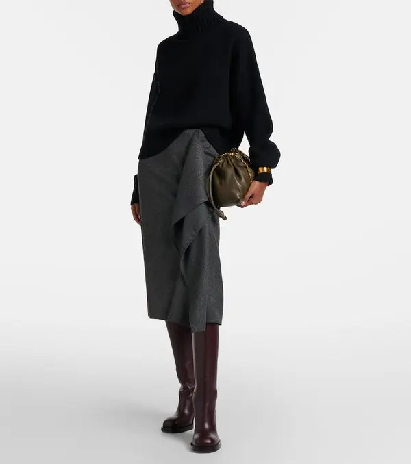 Extreme Cashmere N°434 Cashmere Turtleneck Sweater