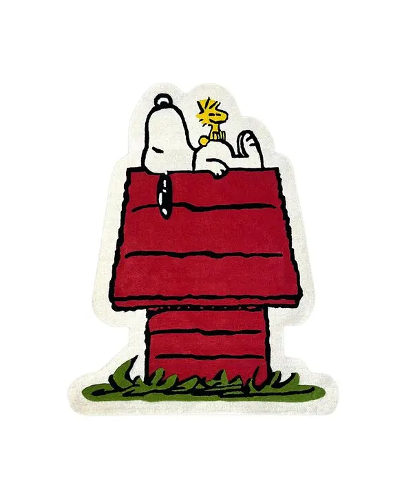 MAISON DEUX Peanuts Dog House Rug
