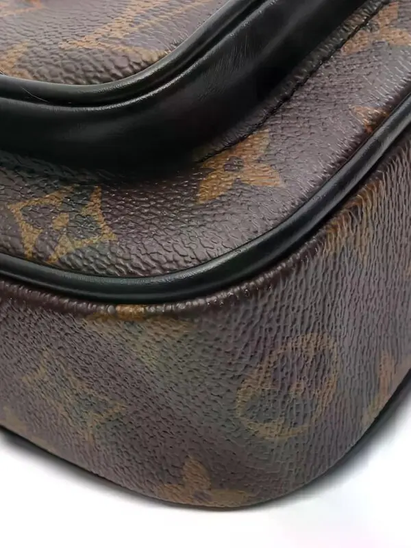LOUIS VUITTON 2010s Christopher Wearable Monogram Crossbody Bag