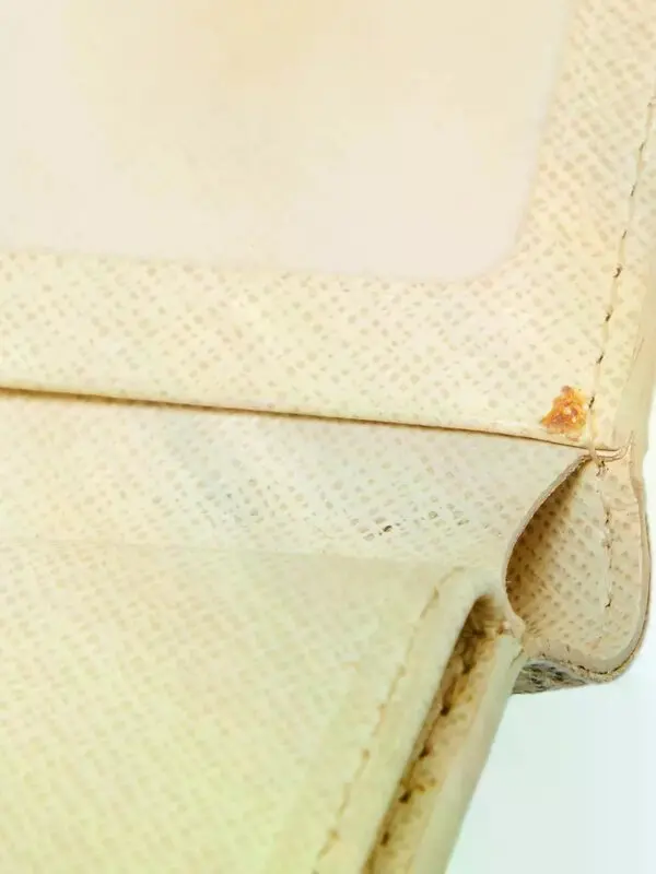 LOUIS VUITTON 1159882 - White
