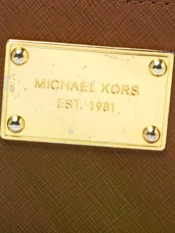 Michael Kors Logo-plaque Zip-around Wallet
