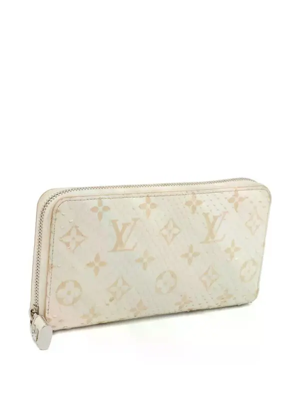 LOUIS VUITTON Zippy Wallet - White
