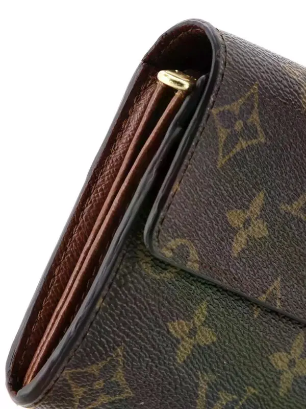 LOUIS VUITTON Sarah Wallet Monogram Canvas Small Wallets