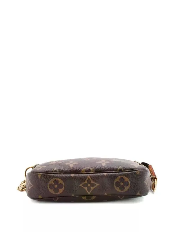 LOUIS VUITTON Pochette Accessoires Monogram Canvas Mini Clutch - Brown