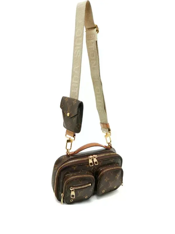 LOUIS VUITTON Crossbody Bag