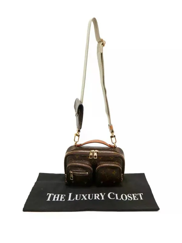 LOUIS VUITTON Crossbody Bag