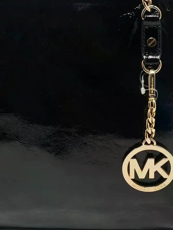 Michael Kors Jet Set Tote Bag