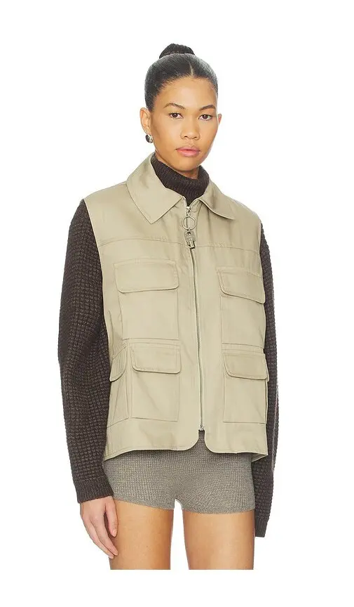MILKWHITE Cargo Vest