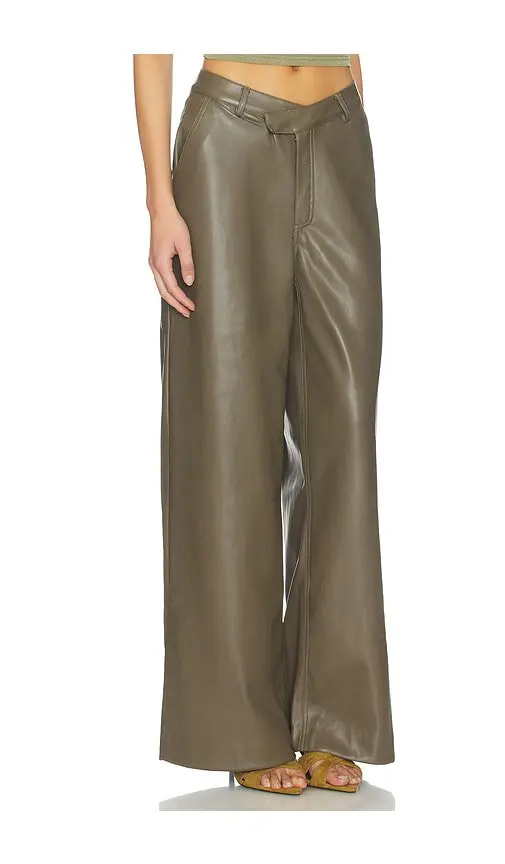SOVERE / Vice Pant