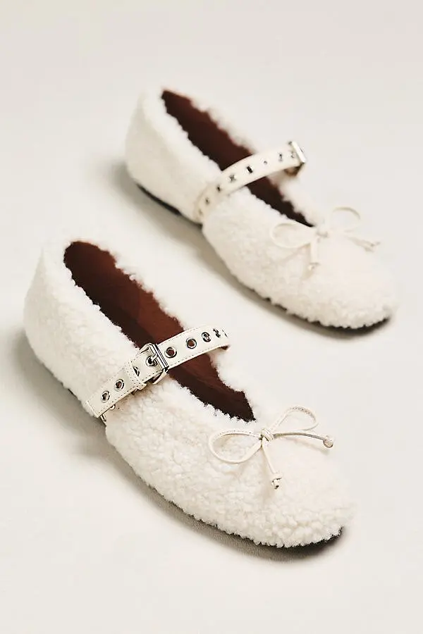 BIBI LOU Sherpa Fleece Moto Ballet Flats - Off White