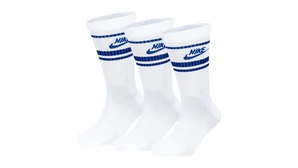 Nike Sportswear Everyday Essential Socks