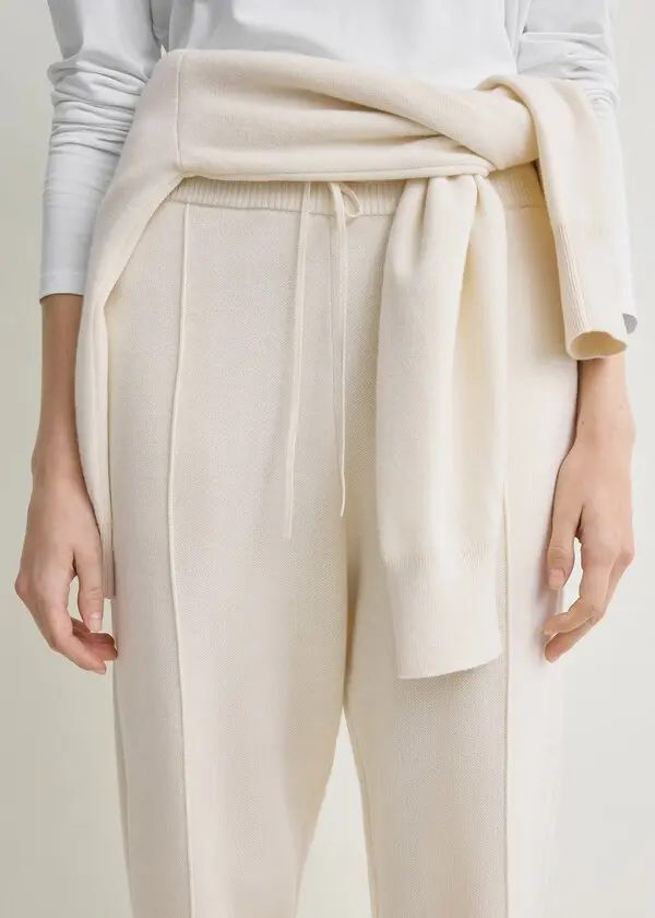 TOTEME Pintucked Sweatpants