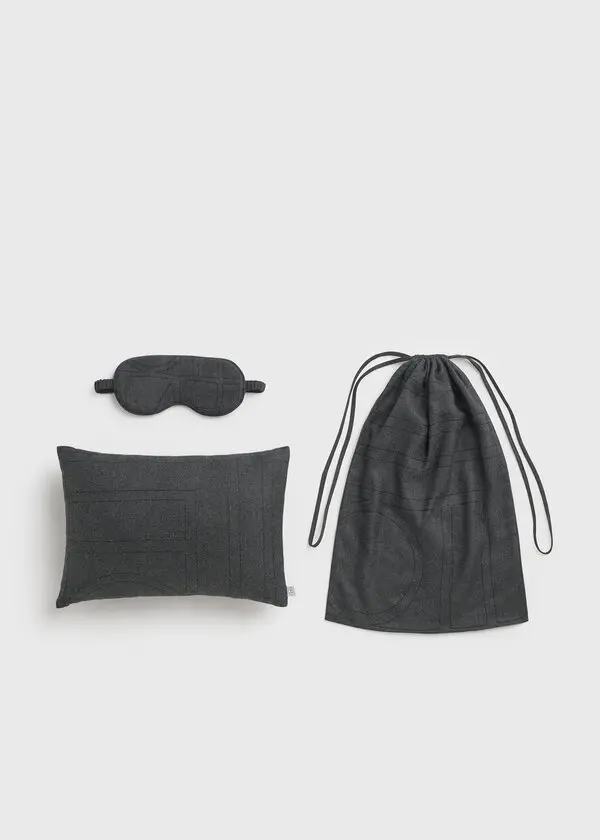 TOTEME Monogram Sleep Set Charcoal