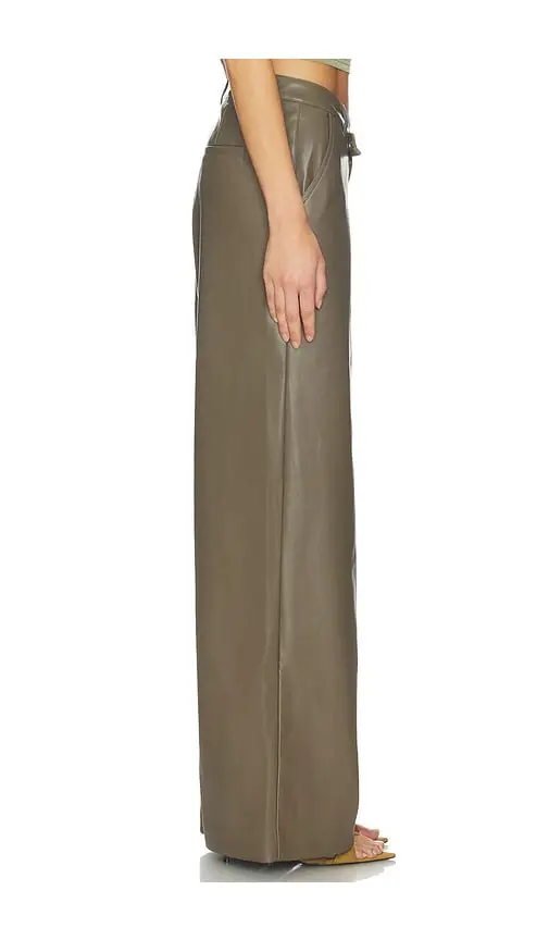 SOVERE / Vice Pant