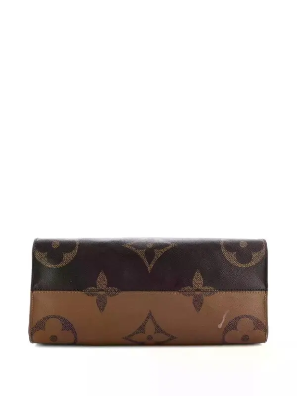 LOUIS VUITTON Onthego Reverse Monogram Giant Mm Tote Bag - Brown