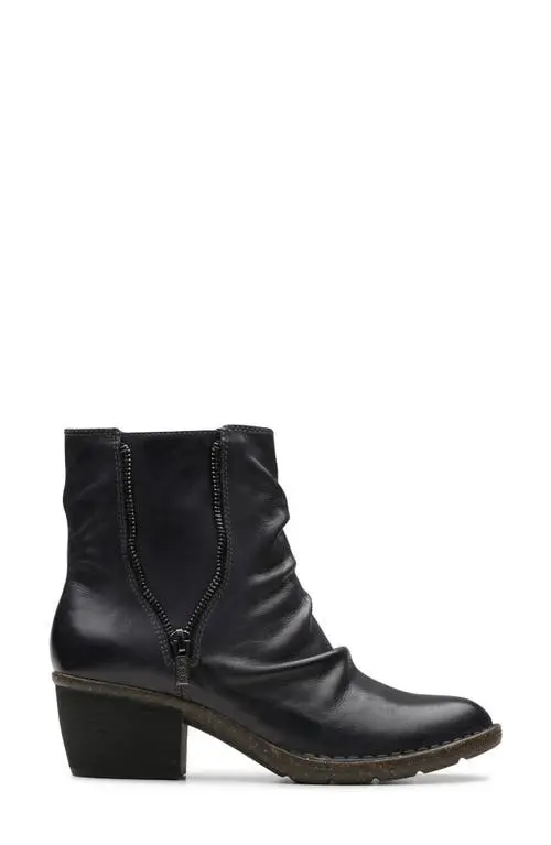 Clarks Kastela Zip-up Bootie