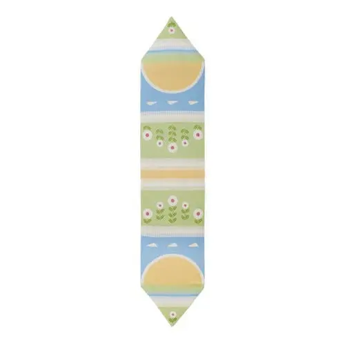 KAPLAN EARLY LEARNING COMPANY Spring Decorative Runner
