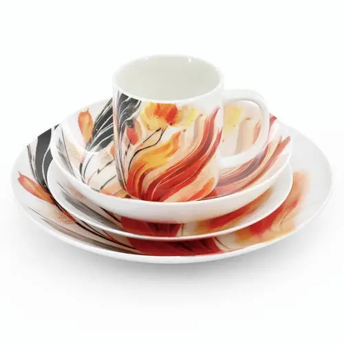 ELAMA Tulip Fields 16 Piece Round Porcelain Dinnerware Set