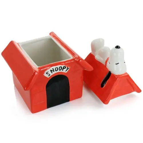 GIBSON HOME Classic Snoopy Dog House Durastone 11.2in Cooke Jar